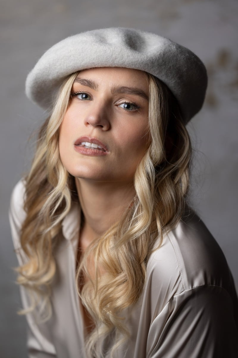 Photo by Léonie Dorigo, Michaela Eggmann, Jennifer Stephanie - Kavyar