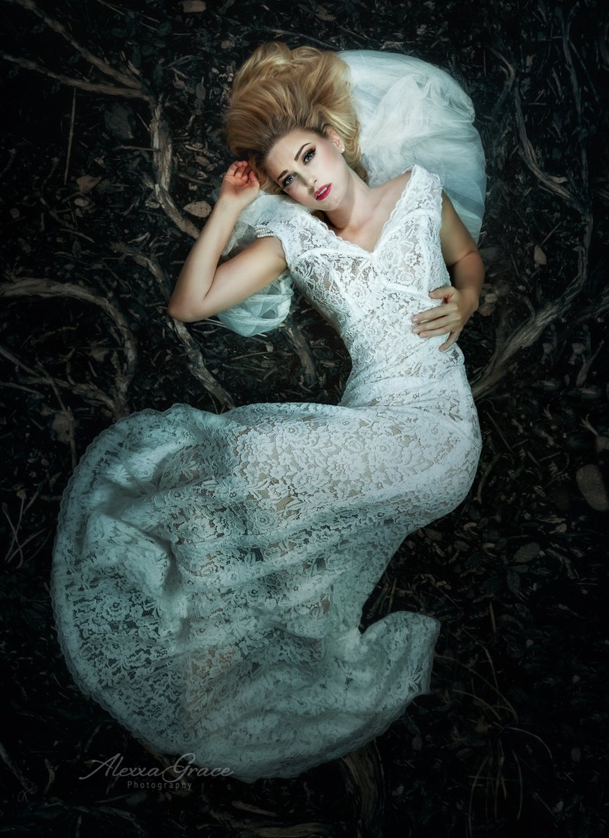 Photo by Alexxa Grace, Julie Ernes, Jackie Jackson - Kavyar