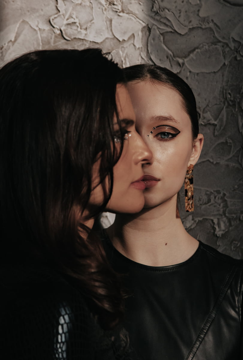 Photo by Amy Diep, Emma Melin, Irelynd Williams, Nicole Peelman, Jules ...