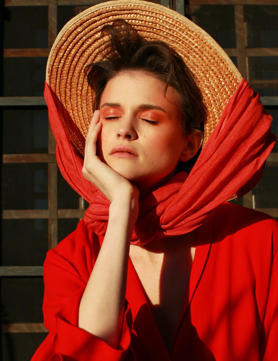 Photo by Naomy Quiñones, Sam Shields , Jessica Lavender, Dan Siman-tov ...