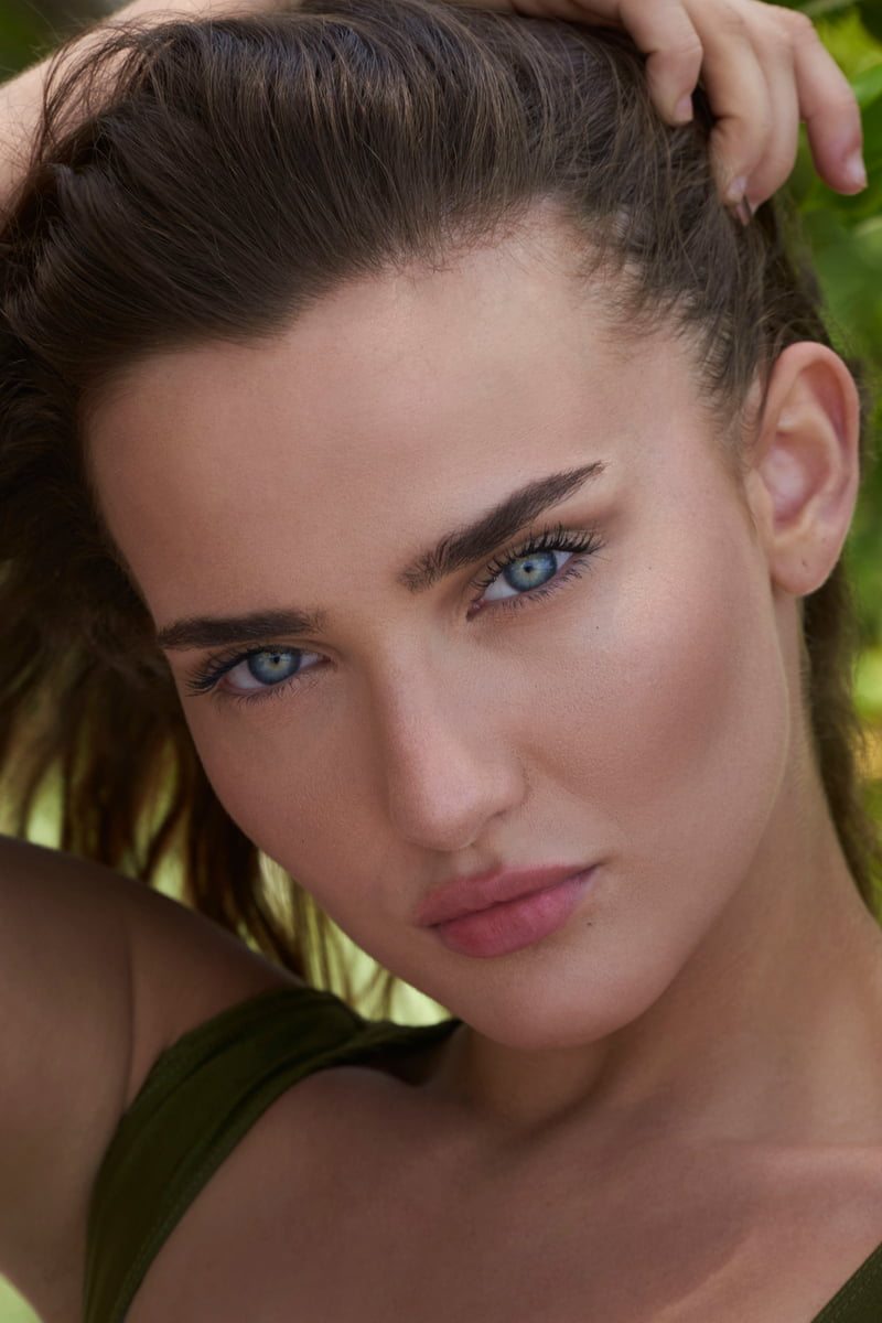 Photo by Miche Yxama, Chloe Fox - Kavyar