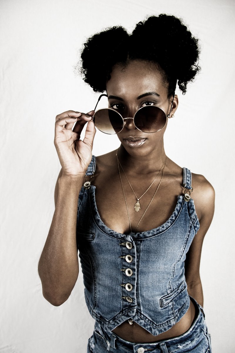 Photo by Kelvin Eugene Harris, Jazmyne Thomas - Kavyar