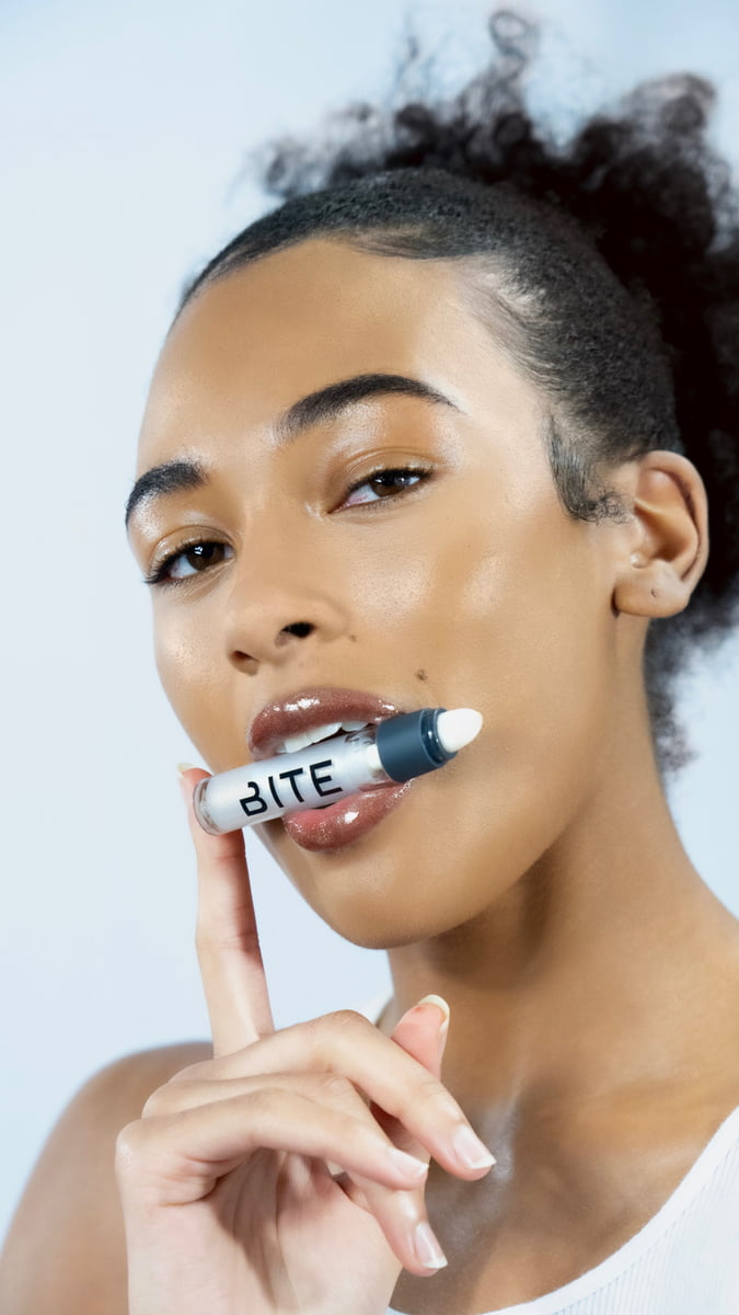 Photo by Vickey Lee, Isaac Everett, Alyse Gamble - Kavyar