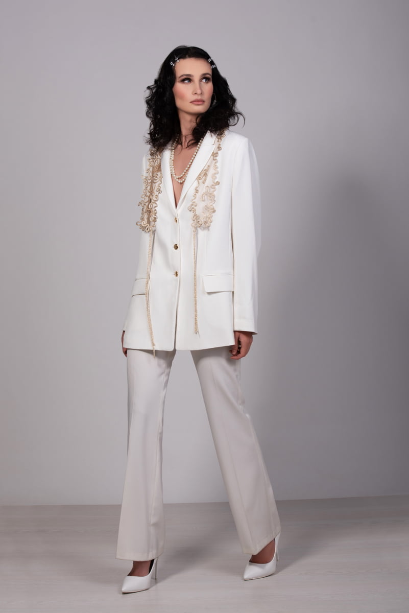 Photo by bruno angelo porcellana, Mathilda Zanetti, Irina Oborina ...