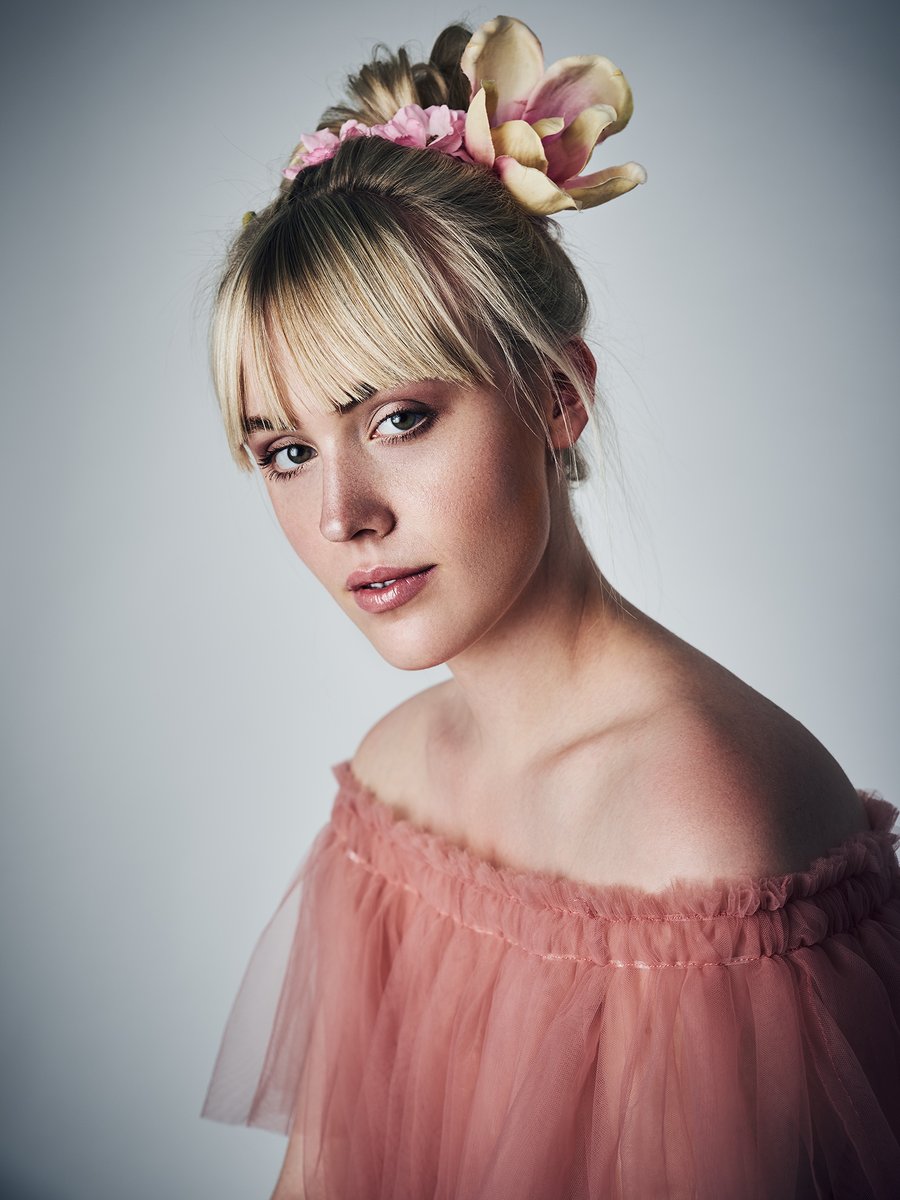 Photo by Valerie Mack, Isabelle Martens - Kavyar