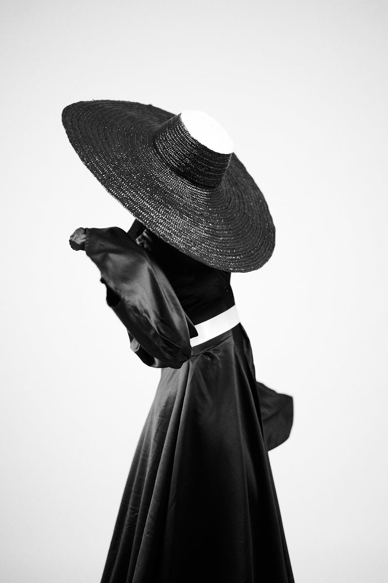 Rowland Emelike - Kavyar