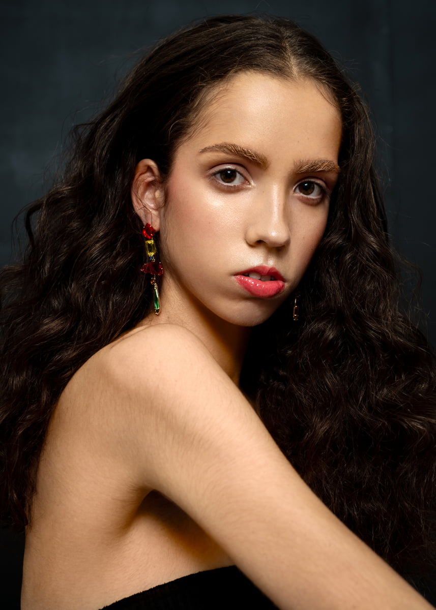 Photo by Sammi Doll, Carmen Rachel Weigel , Julia - Kavyar