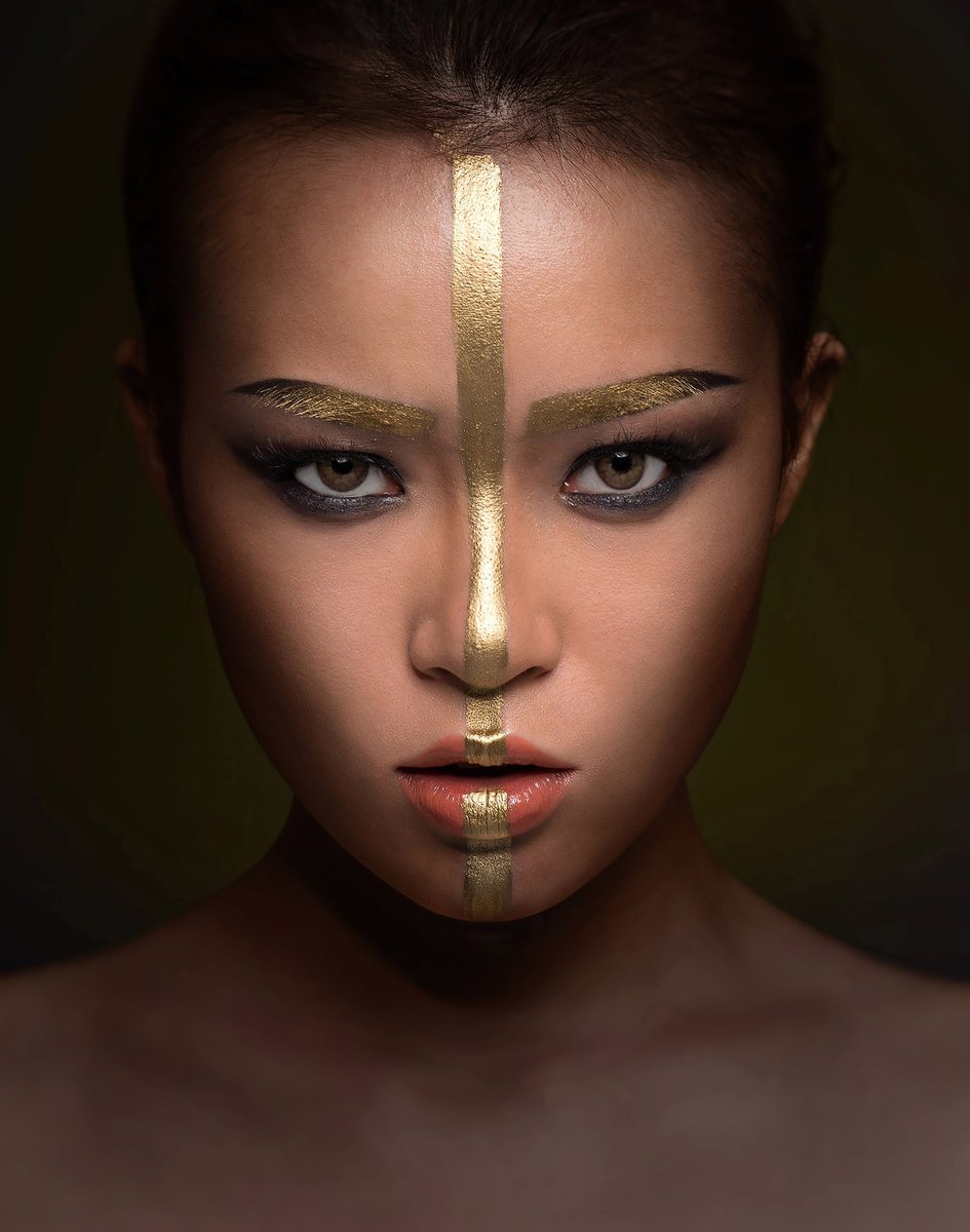 Photo by Shane Devlin, Tran Thuy, Lucy Ngo - Kavyar