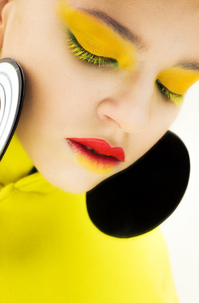 Photo by Julia Ernesti, Isidora Ivanovic, Bojana Stojcevic - Kavyar