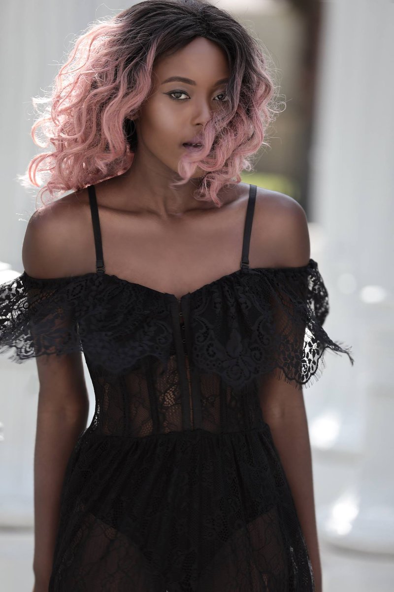 Photo by Naomi Yura, Oby Grace - Kavyar