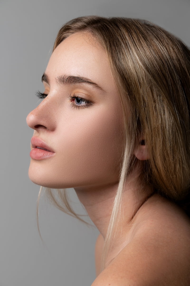 Niki Thompson - Kavyar