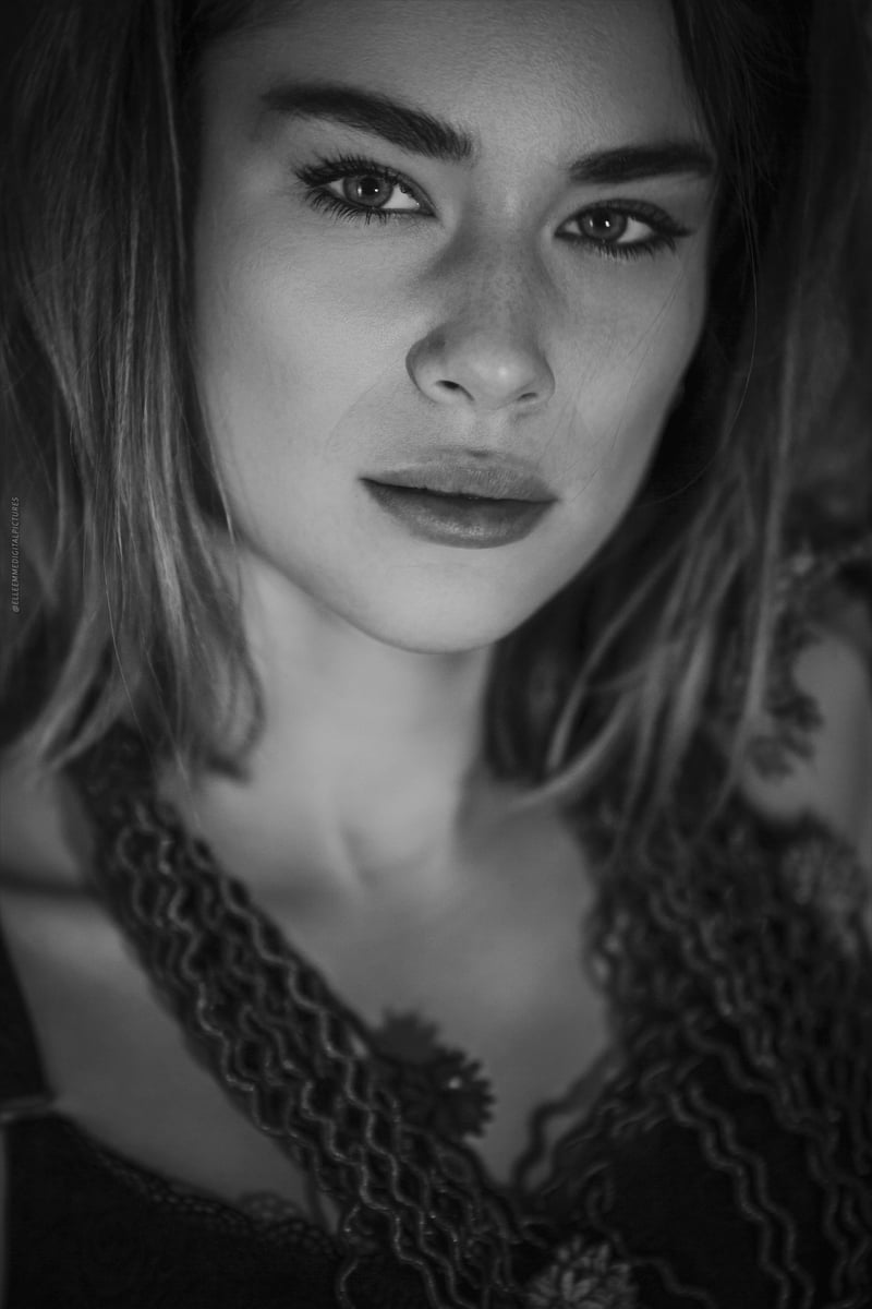 Photo by Carlo Lo Monaco, Pauline Pastel - Kavyar