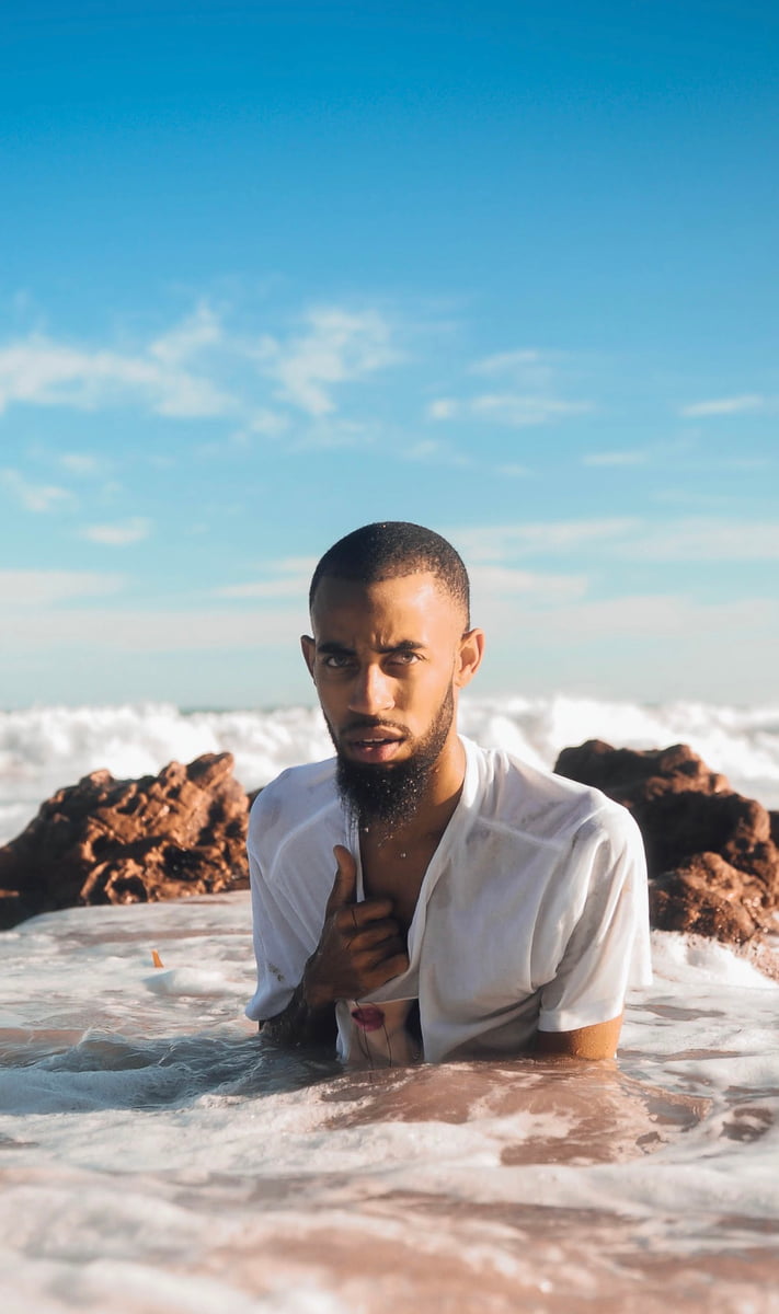 Anthony Biddiex - Kavyar