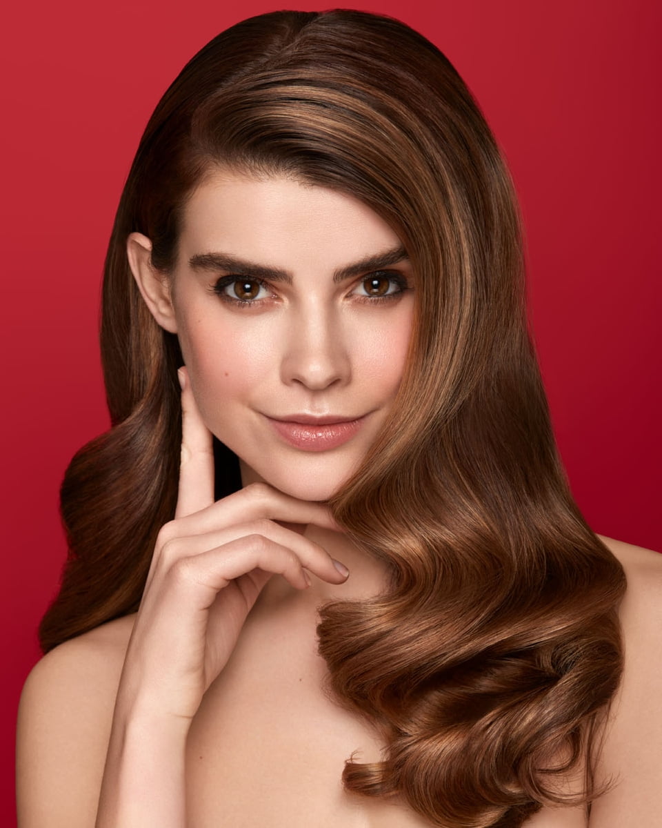 Photo by Alexa Kay, Alice Snell, Jose Domene, MARIA GARDNER - Kavyar