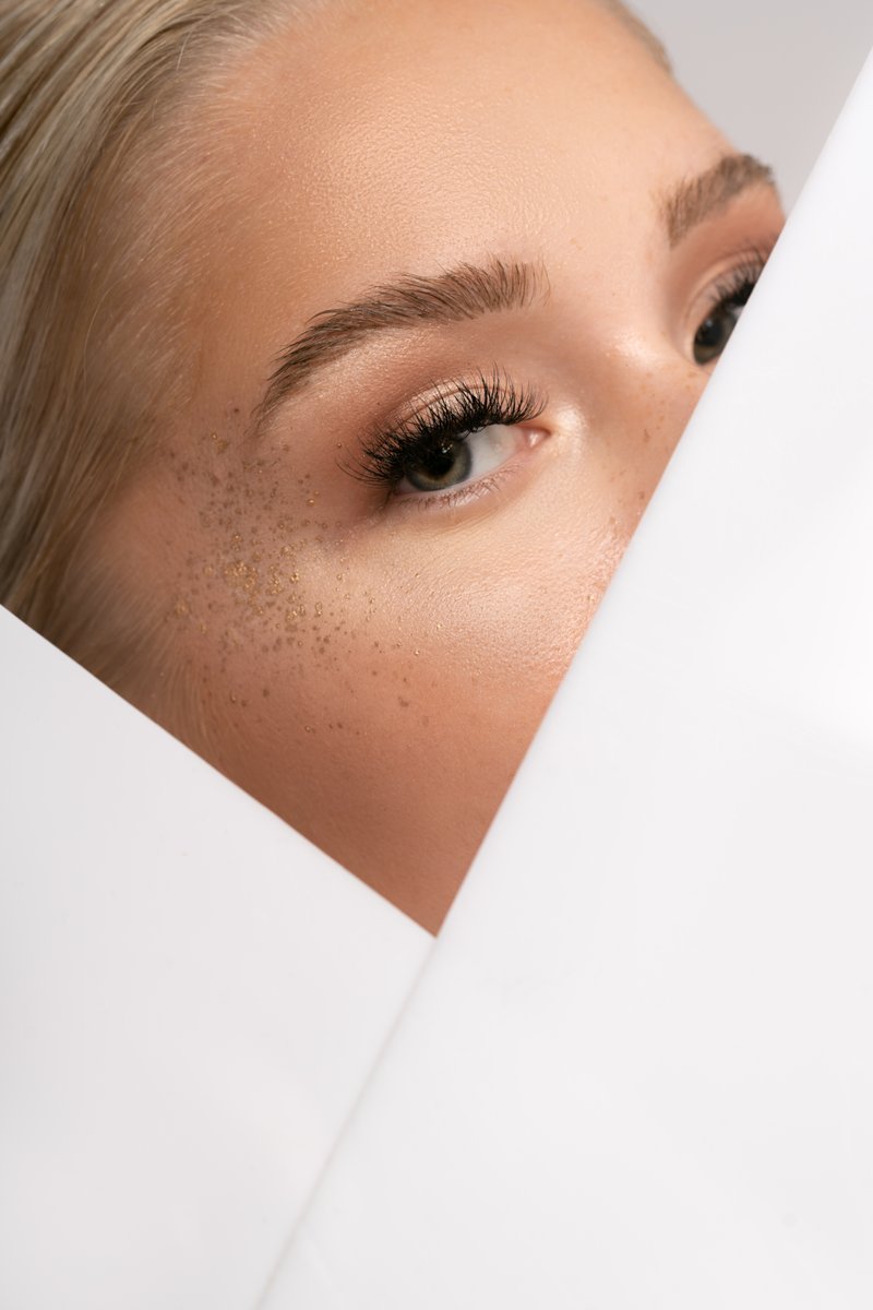 Photo by Nadine Wuchenauer, Oksana Onischuk, Julia Markin - Kavyar