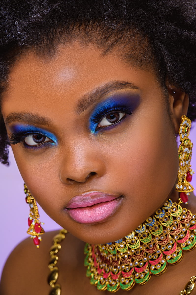 Mood Model Management - Kavyar