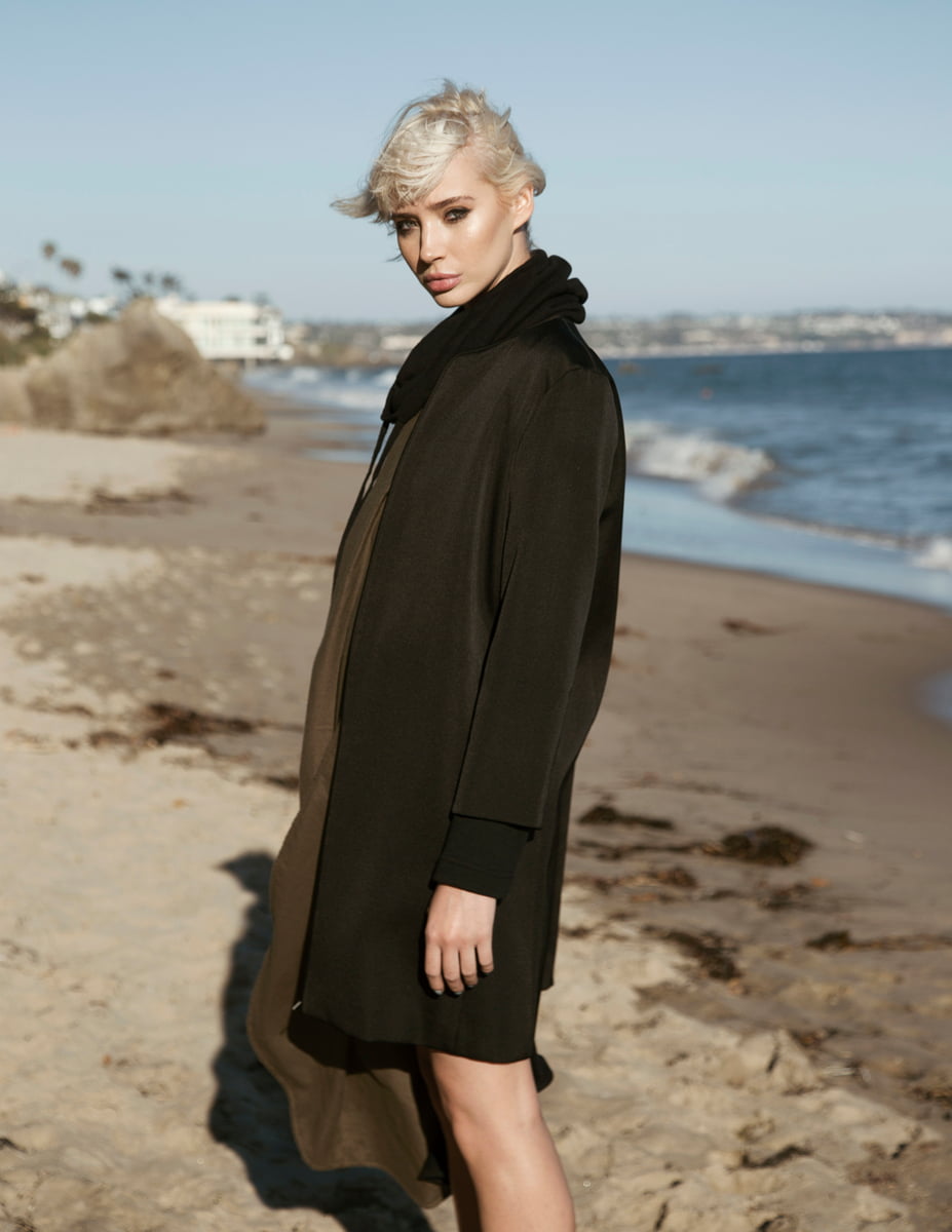 Photo by Angie Menze, Ashley Tani, Oly Malykina - Kavyar