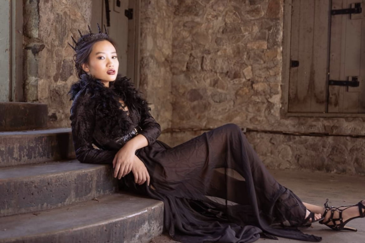 Photo by Kate Loveland, Zhon Johansen, Tawny Horton, Lillian Wang - Kavyar