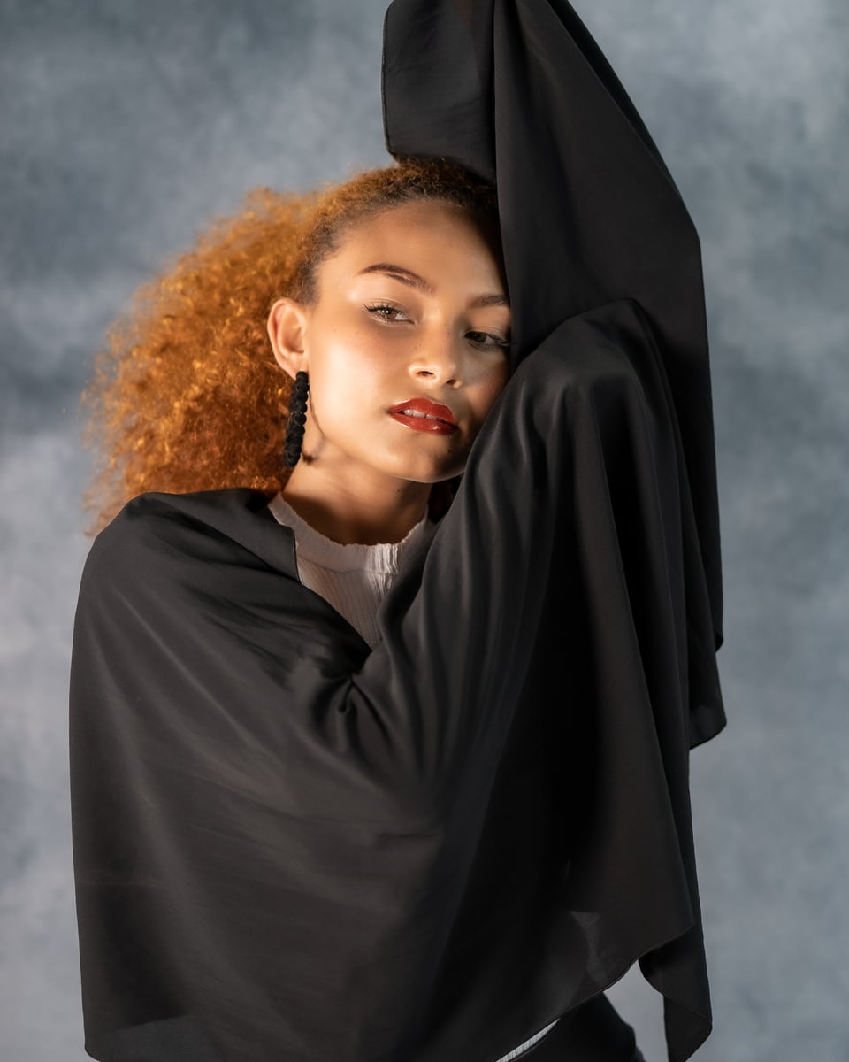 Photo by Roland Raia, Larissa Cruz, Micca Rodrigues - Kavyar