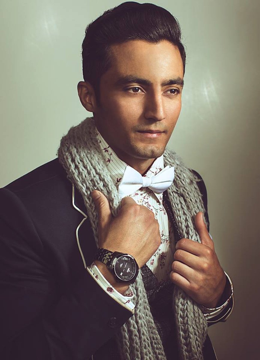 Photo by Jes "Rustyblades" Sutton, Ramin Alokozay, William Strawser ...