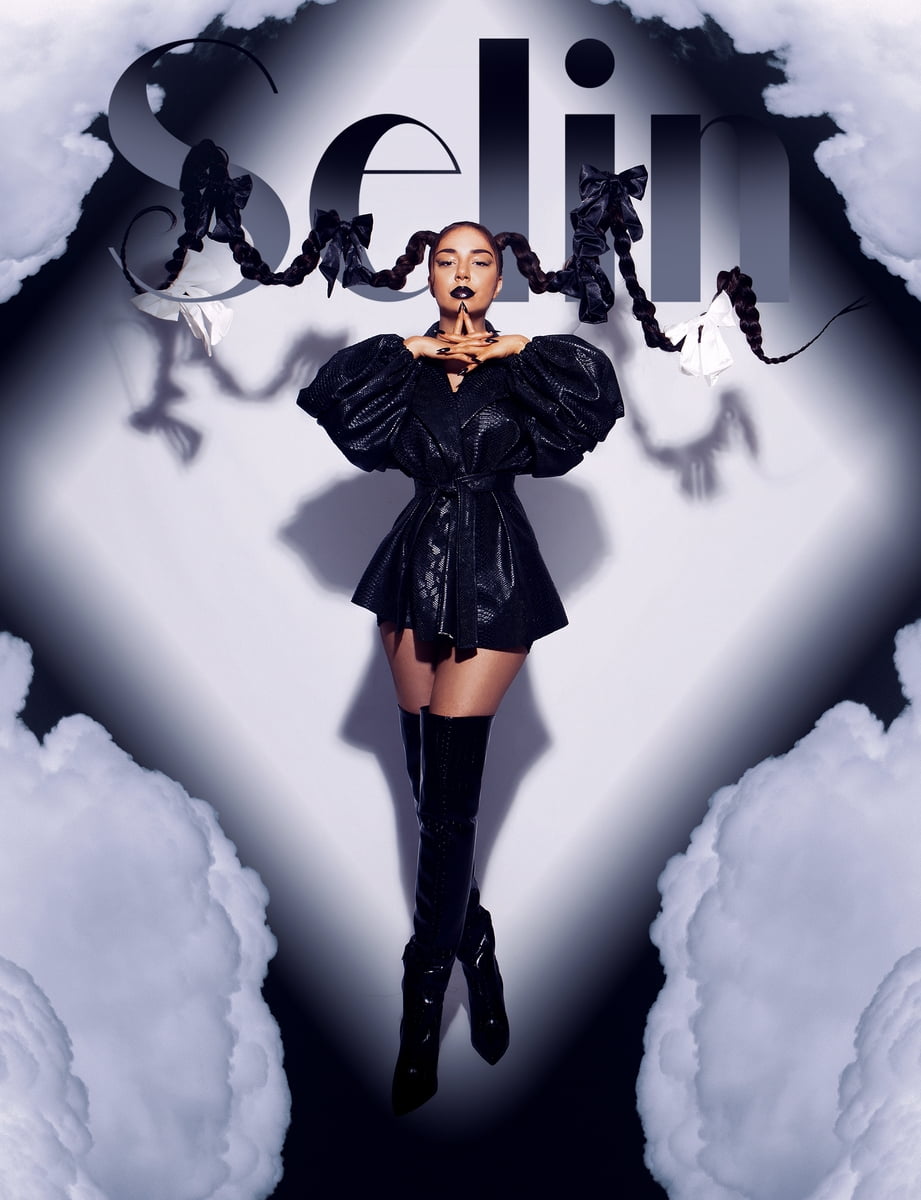 Photo by SELIN MAGAZINE - Kavyar