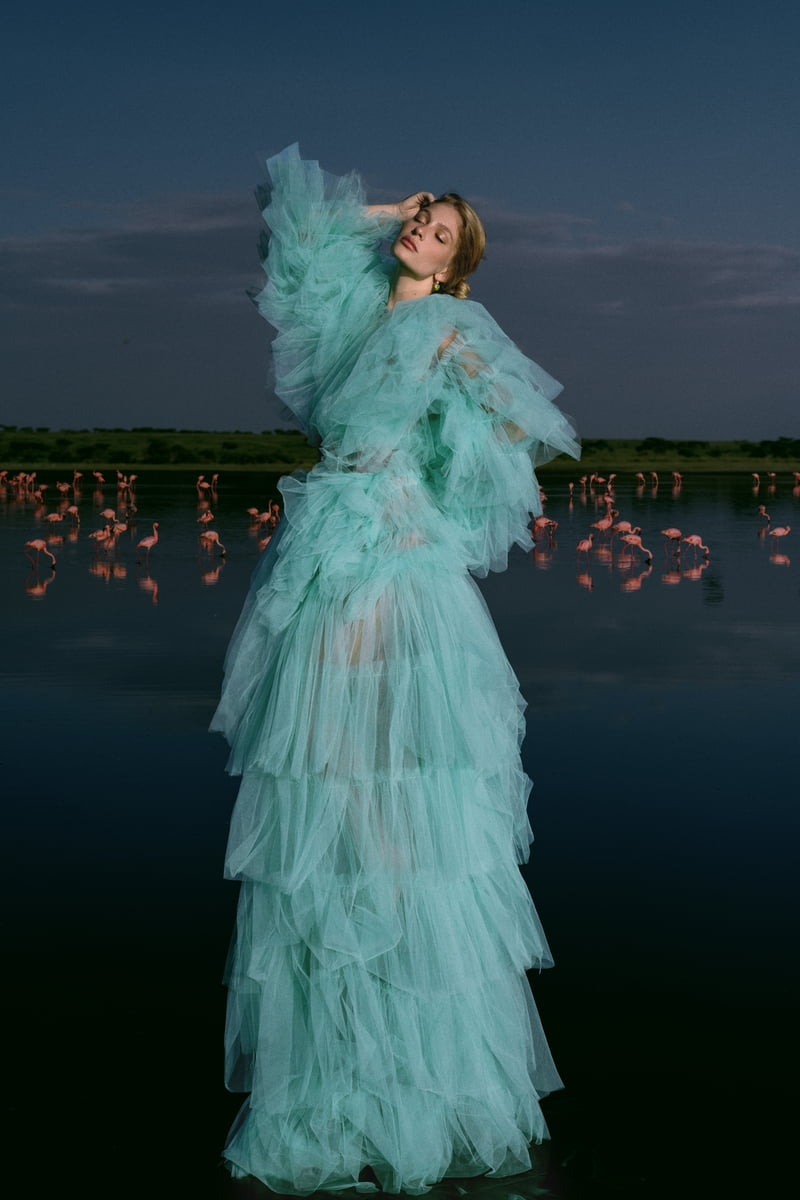 Photo by Olena Bulavenko, Sladjana Jana M, Andrew Bazeley - Kavyar