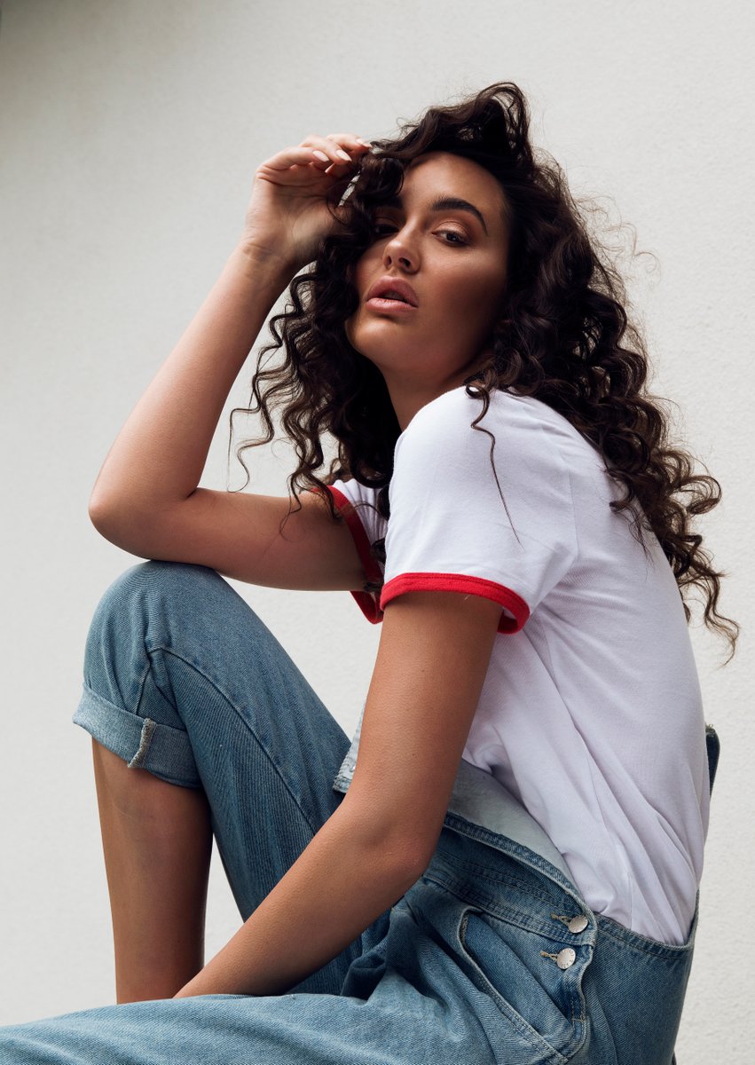 Photo by Cynthia Smyth, Lauren Schulz, Jade Nightingale - Kavyar