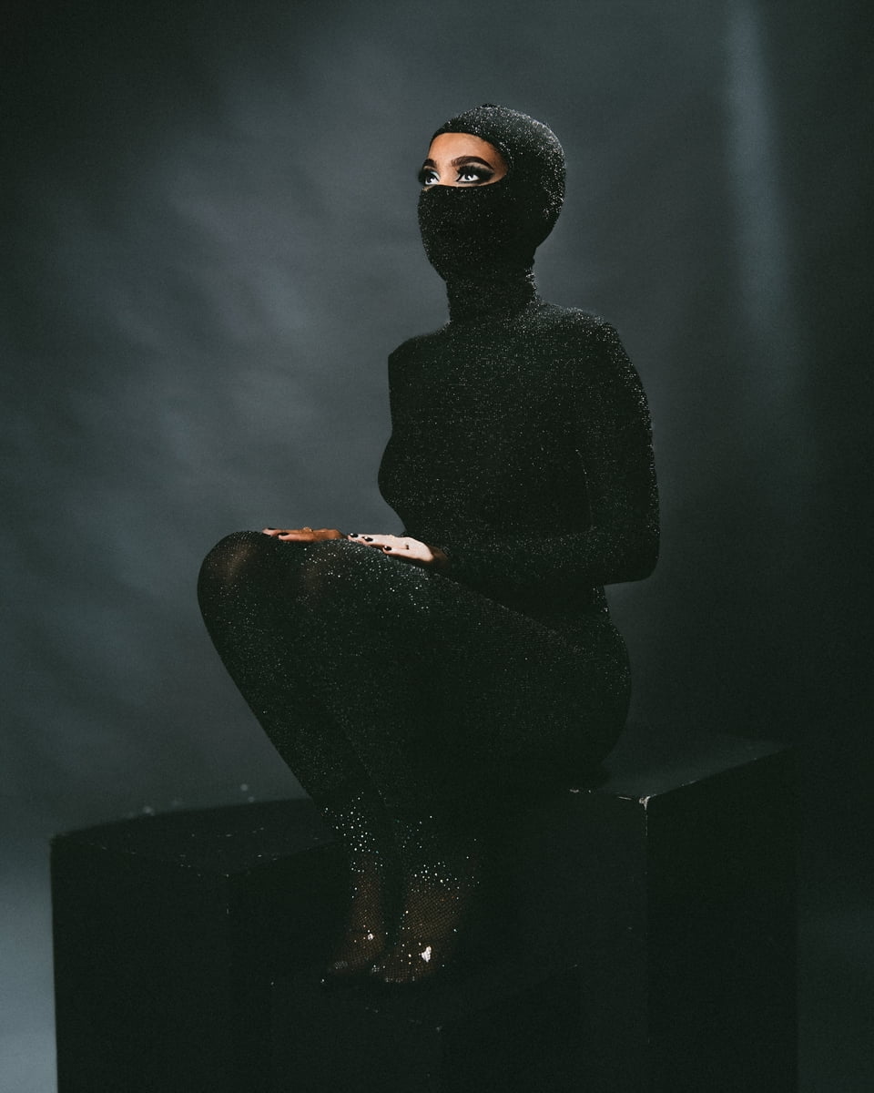 Jenny Bridges - Kavyar