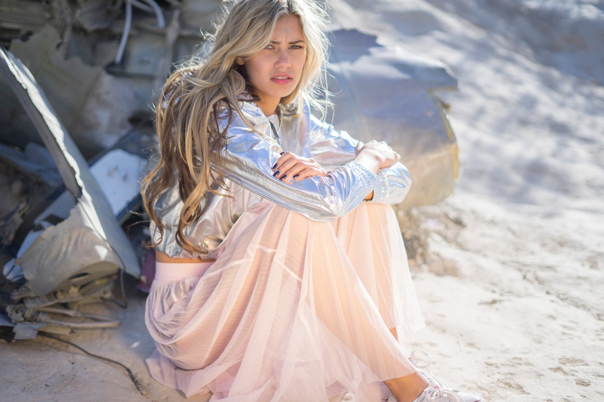 Photo by Jessica Callahan, TNG Models, Elizabeth Jamrozy @Elite La - Kavyar