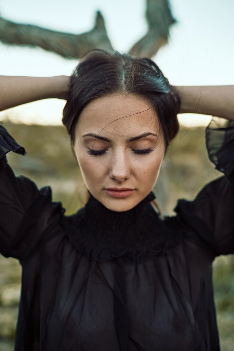 Photo by Nathan Lobato, Rachel Raquel - Kavyar