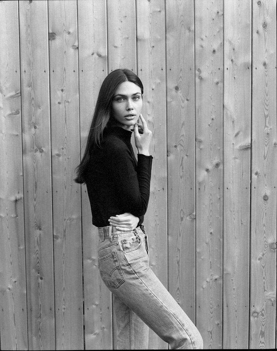 Photo by Landry EKISSI, Victoria Brono - Kavyar