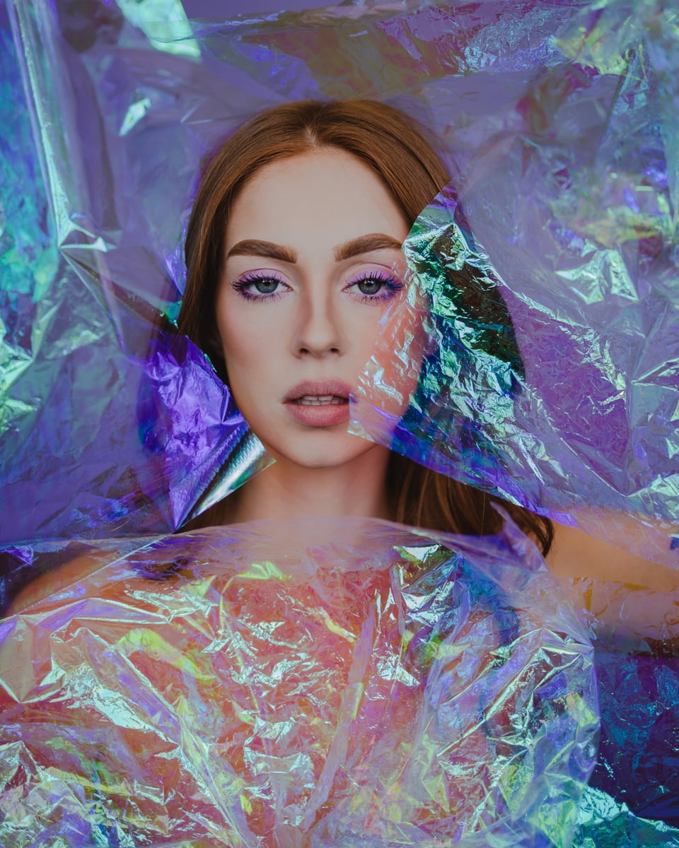 Photo by SELIN MAGAZINE, Emily Williams, Sarah Peddle - Kavyar