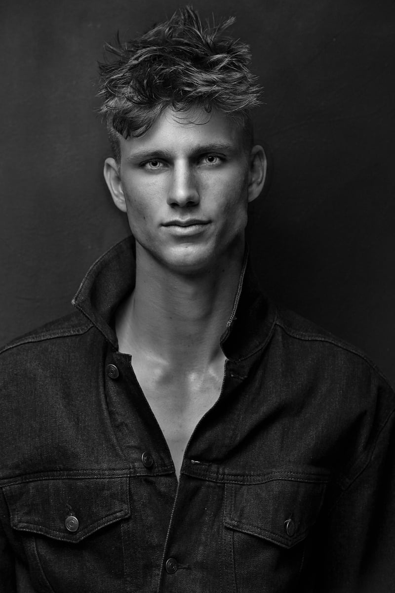 Photo by Tim Gamlin, Shotsbygun - Kavyar