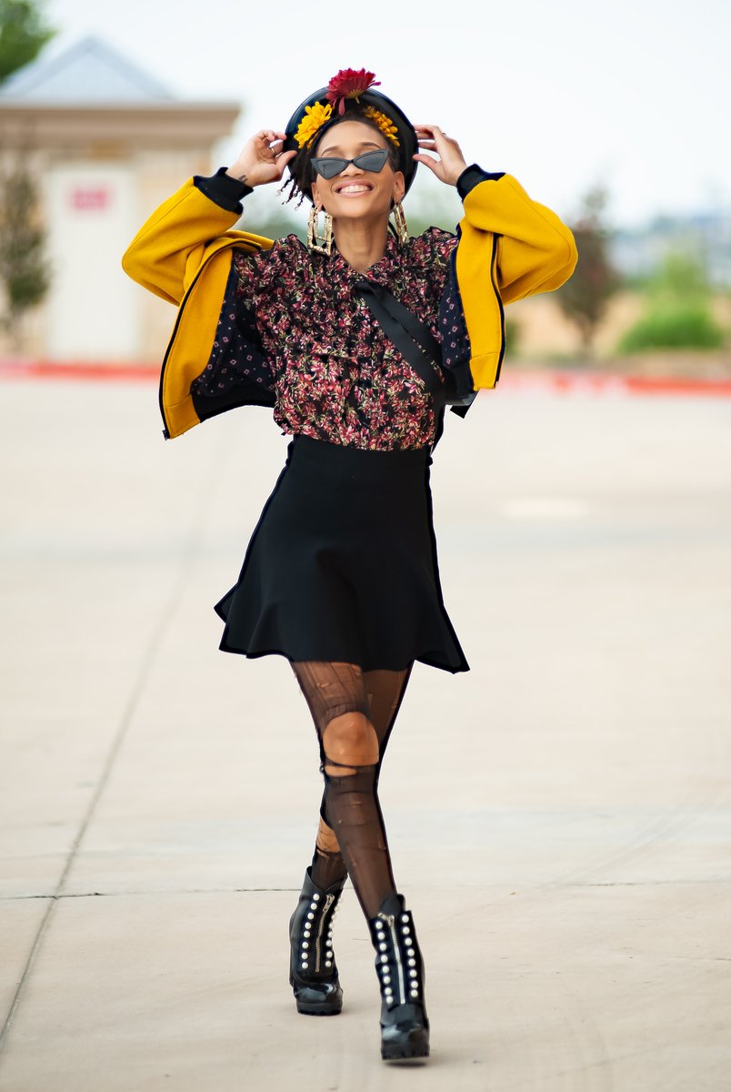 Photo by Marc Bronson, Khayshea Pope, Moxiee D, Tarontino Toussaint ...