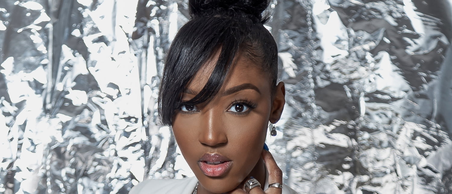 Call for Work: EVON Magazine 2023: Fashion / Beauty Issue - EVON Magazine