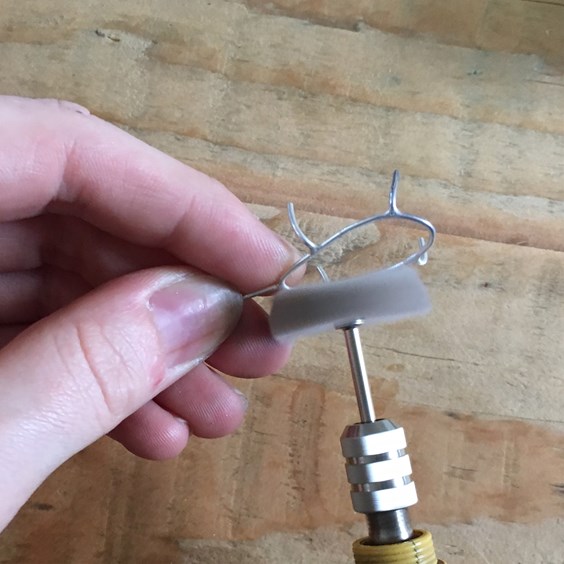 How To Make A Prong/Claw Setting For Irregular Shapes Stones