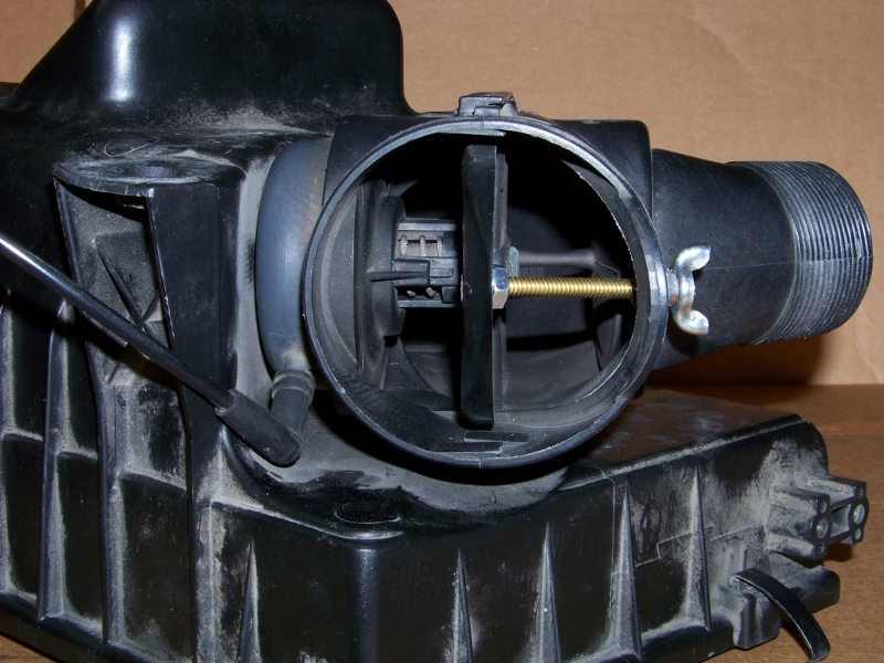 DIY: Externally adustable airbox flap for P80 NA w/pics