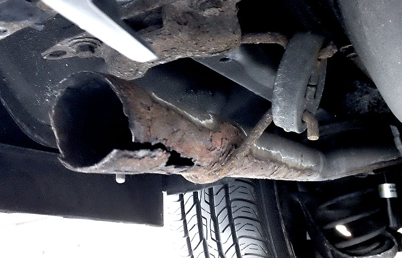 Fix a Rusted Exhaust on a Volvo