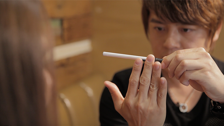 MOVE by Danny Weiser and Taiwan Ben