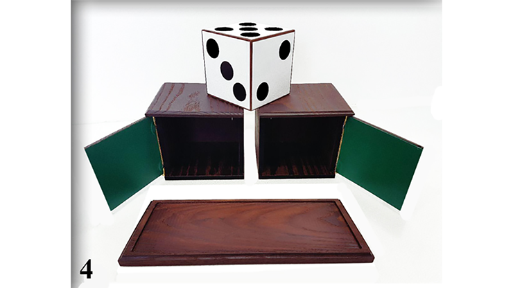 Tora Antique Dice Box by Tora Magic