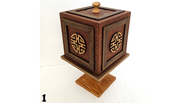 Impressive Split Dice by Tora Magic