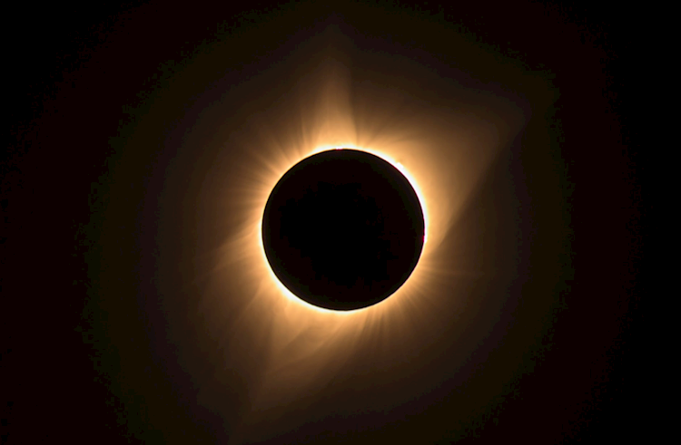 Capturing the Celestial: Canon and The Weather Channel Team Up for ...