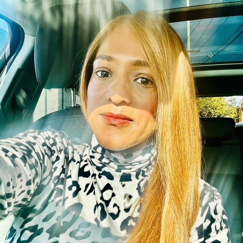 Jackie L - Hair Stylist, Davidson Commons - Davidson, North Carolina