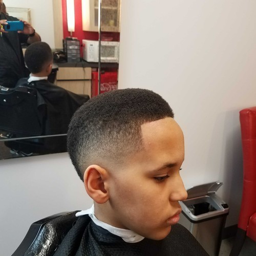 Adonis Crayton - Hair Stylist, Shaker Heights - Shaker Heights, Ohio