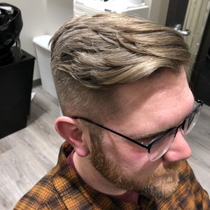 Hair Salons in Chicago, Illinois - Salon Lofts in Chicago River North