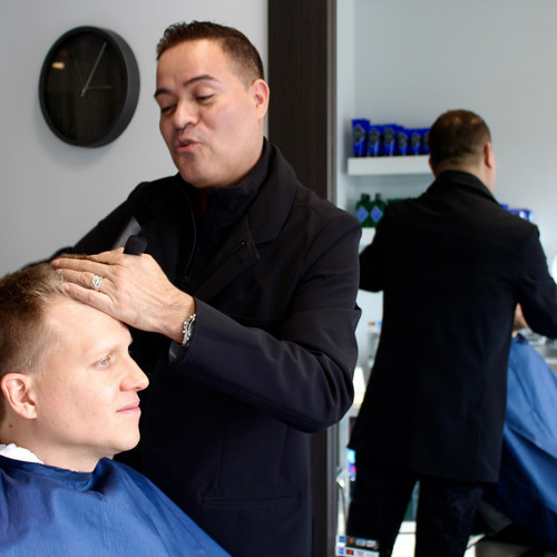 Victor Olvera - Hair Stylist, Highland Park - Highland Park, Illinois
