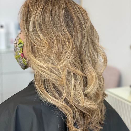 Robyn Lindsay - Hair Stylist, Chapel Hill Village - Chapel Hill, North ...