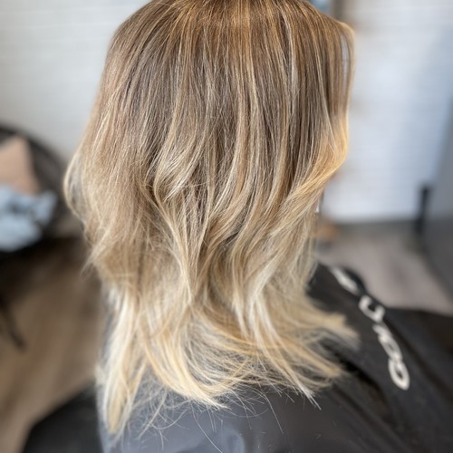 Devon Harris - Hair Stylist, Decatur Marketplace - Decatur, Georgia