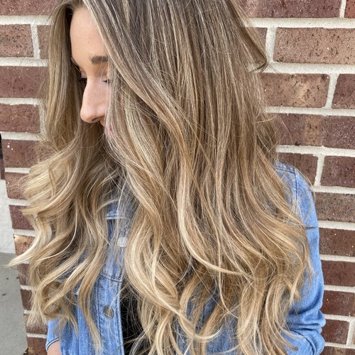 Hannah Mattingly - Hair Stylist, Merchant Square - Carmel, Indiana