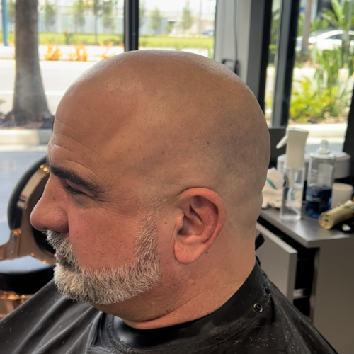 Isaiah Saenz - Hair Stylist, West Kennedy - Tampa, Florida